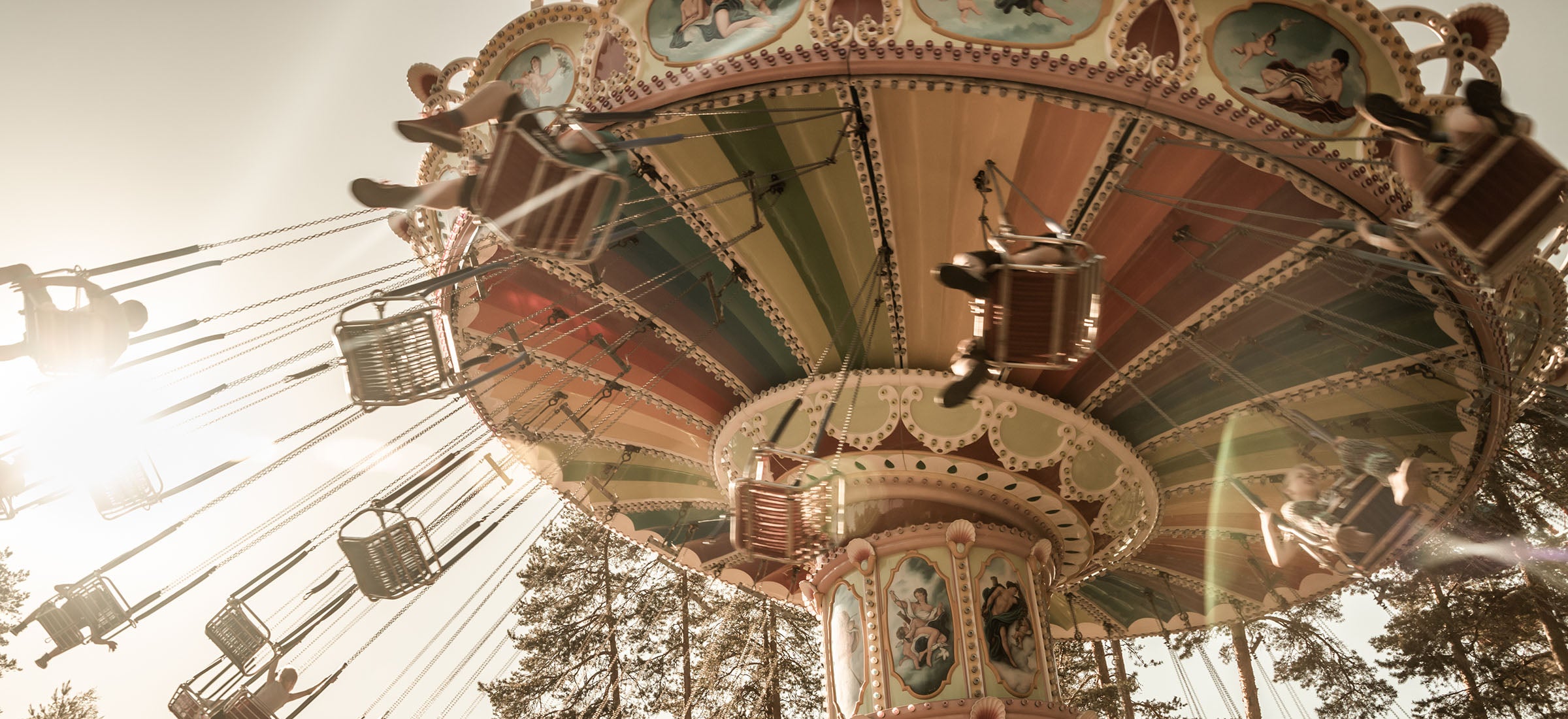 Custom Theme Park Packaging - Vibrant, Sturdy & Memorable ∣ The Pack ...